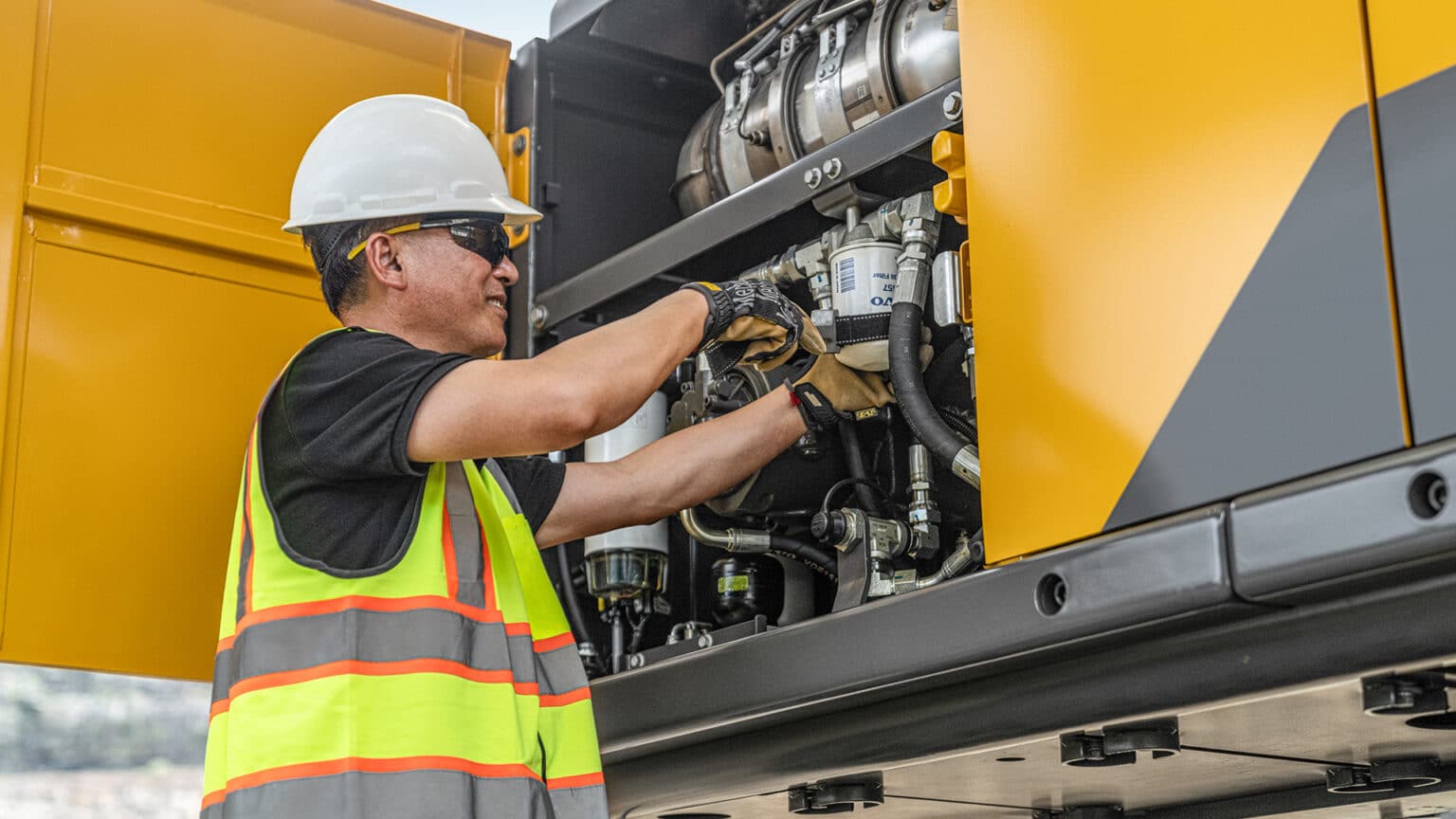 Volvo Construction Equipment Parts Online | Power Equipment Company